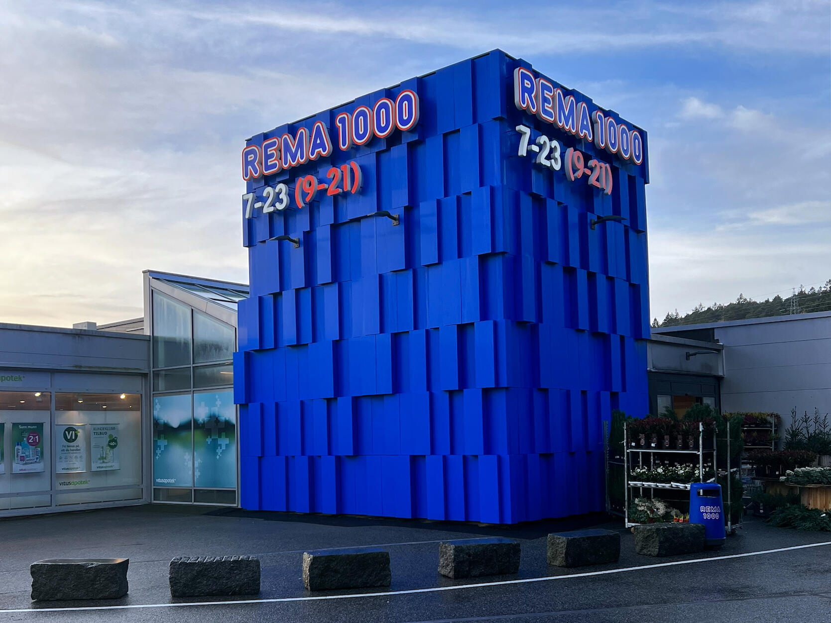 Heistad Butikkeiendom AS - AKA